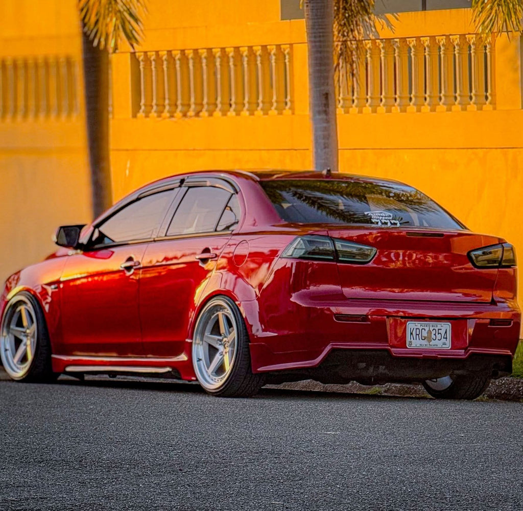 2008-2015 Mitsubishi Lancer Laterales – King Fiber Design Inc